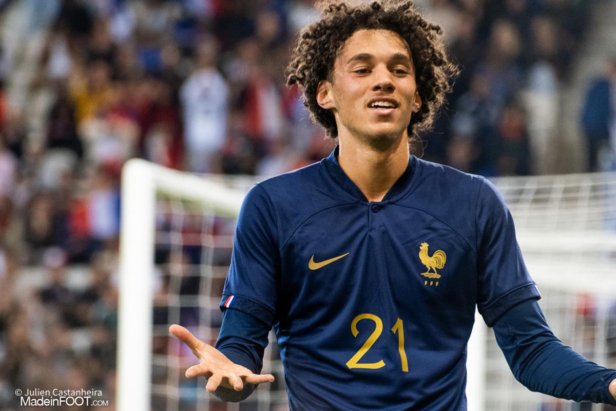 Amical - Chrislain Matsima, Maghnes Akliouche et l'équipe de France ...